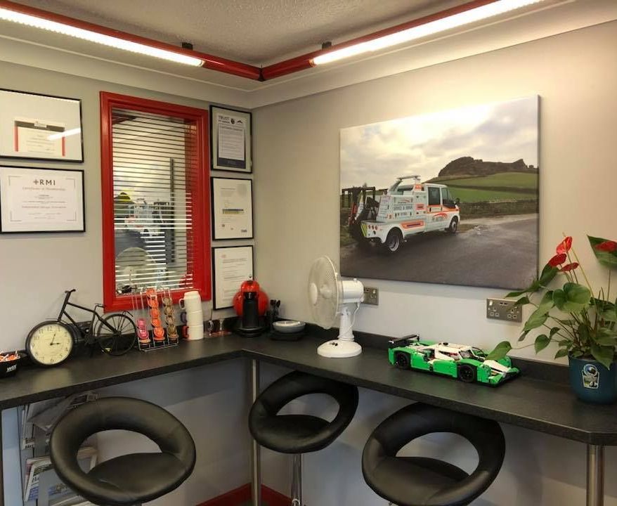 PR Motors Harrogate, your RMI trusted local garage.